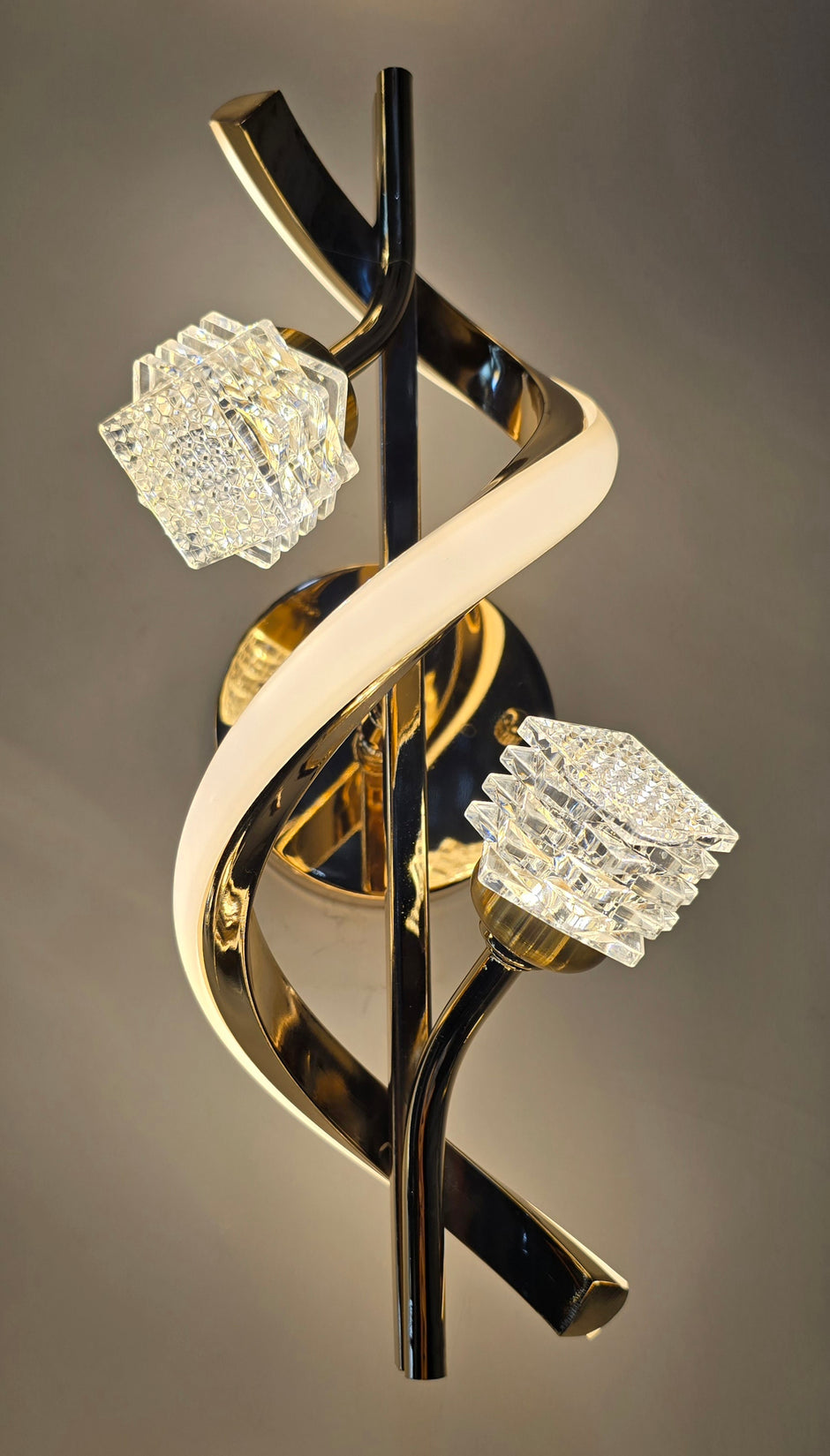 Wall Lights – Glorious Lights